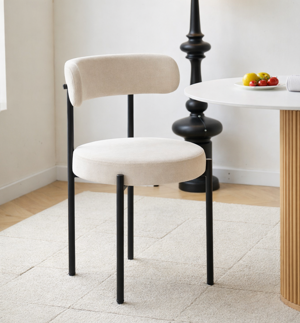 LARS - Set of 2 Scandinavian Dining Chairs in Metal and Beige Velvet ...