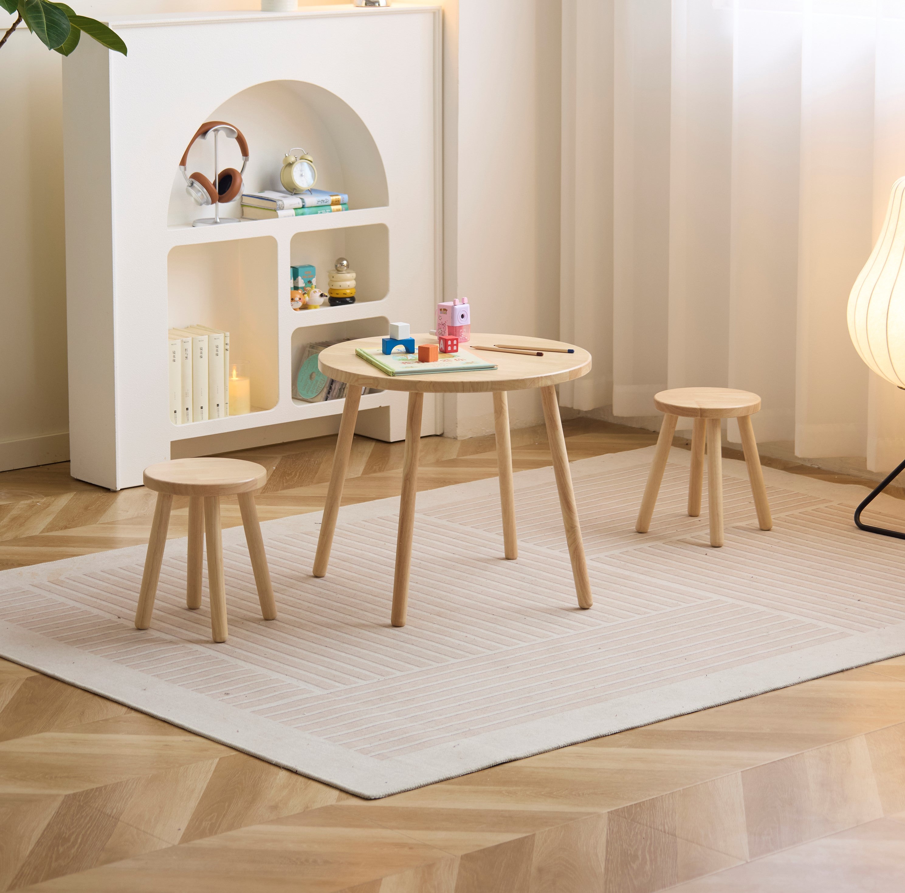 FLORO - Table set and 2 stools for children – Nordlys